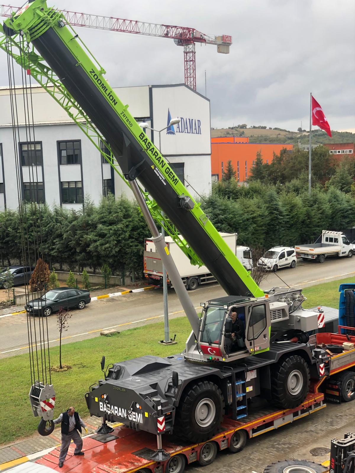 Başaran Gemi'nin tercihi ZOOMLION ZRT850. - Makser Vinç